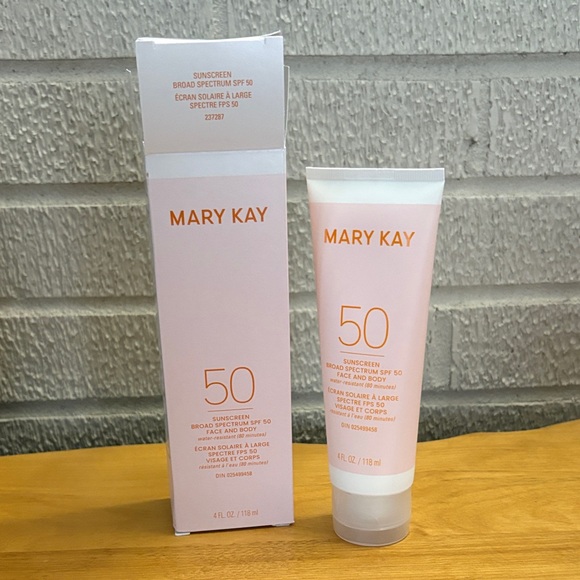 Mary Kay | Skincare | Mary Kay Sunscreen Broad Spectrum Spf 5 | Poshmark